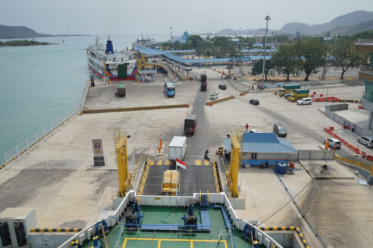 Pengguna Jasa Ferry Tujuan Jawa dari Sumatera dan Bali Wajib Bawa Surat ...